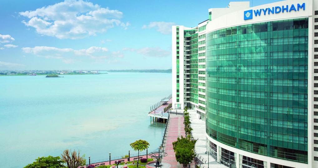 Wyndham Status Match Opportunity (Plus FREE Nights at the Atlantis ...