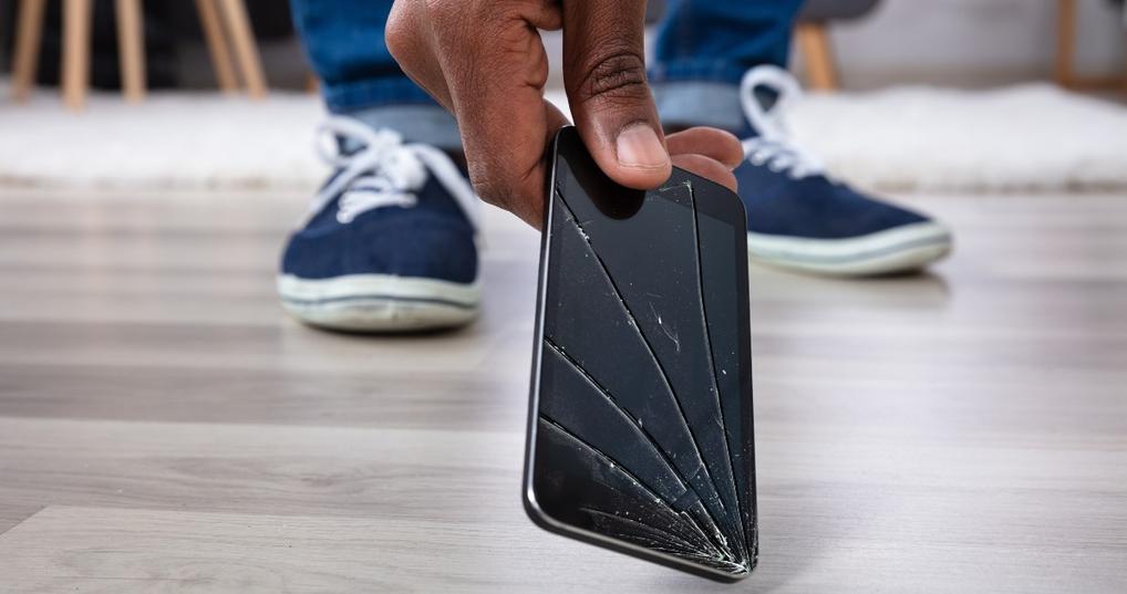 The 10 Best Credit Cards with Cell Phone Protection [2024] | FinanceBuzz