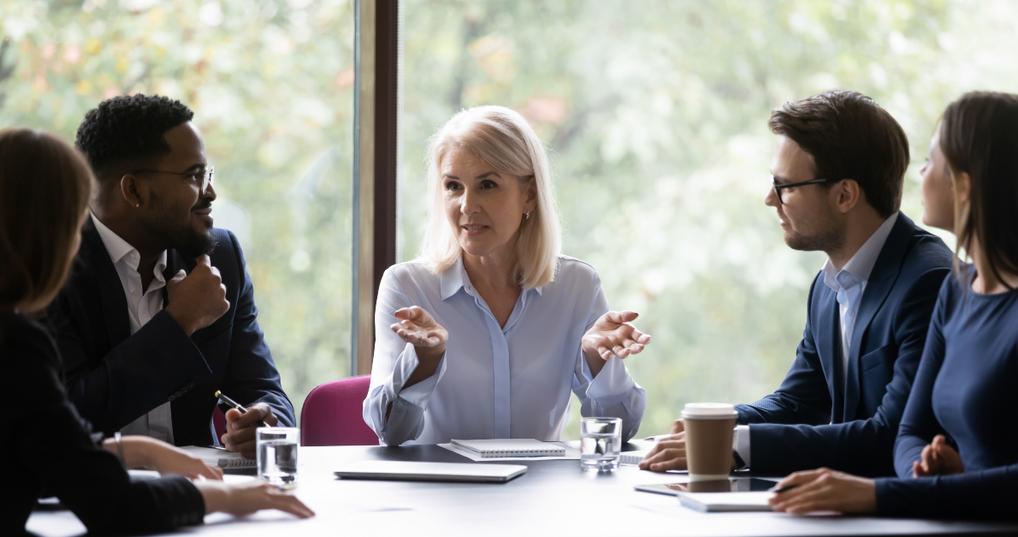 18 Unmistakable Traits All Good Bosses Have | FinanceBuzz