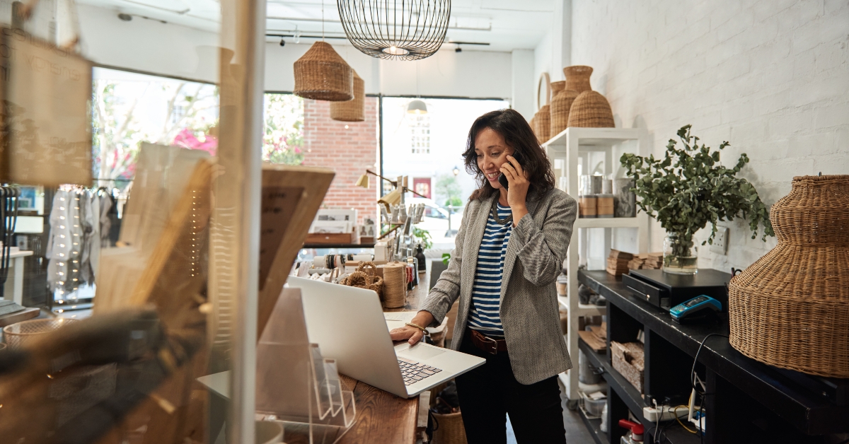 10 Sneaky Cell Phone Bill Fees And How To Fight Them FinanceBuzz