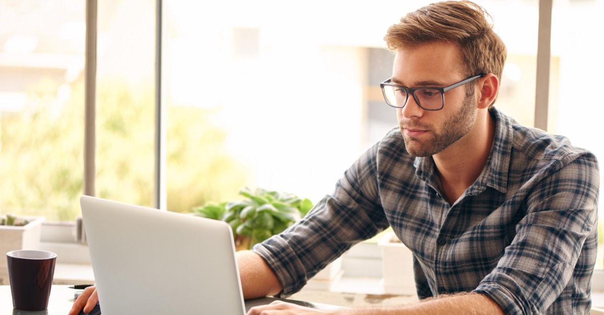 Upstart Review [2025]: Personal Loans for Bad Credit | FinanceBuzz