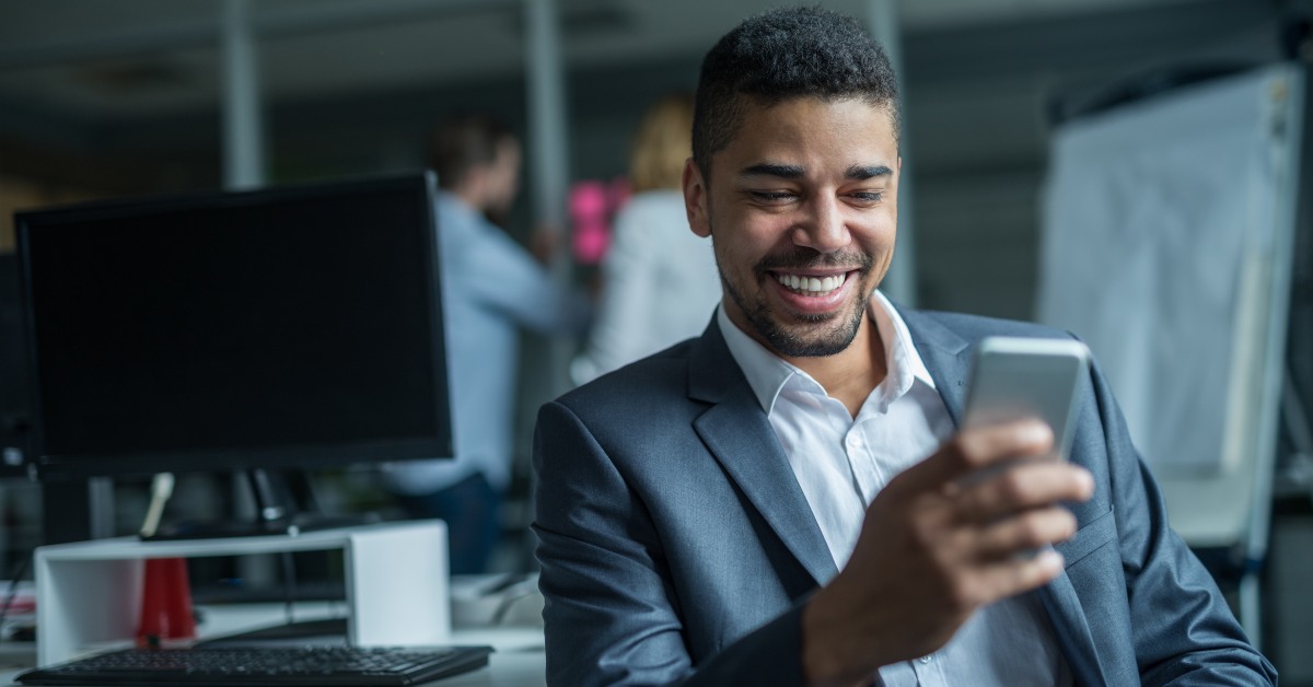 M1 Finance vs. Stash [2025]: Which Is Best for Building Wealth ...