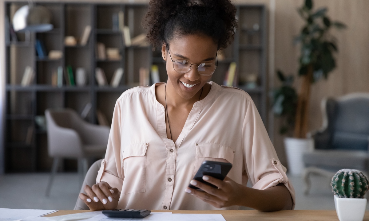 Monarch Money Review [2026]: Perks Worth the Price | FinanceBuzz