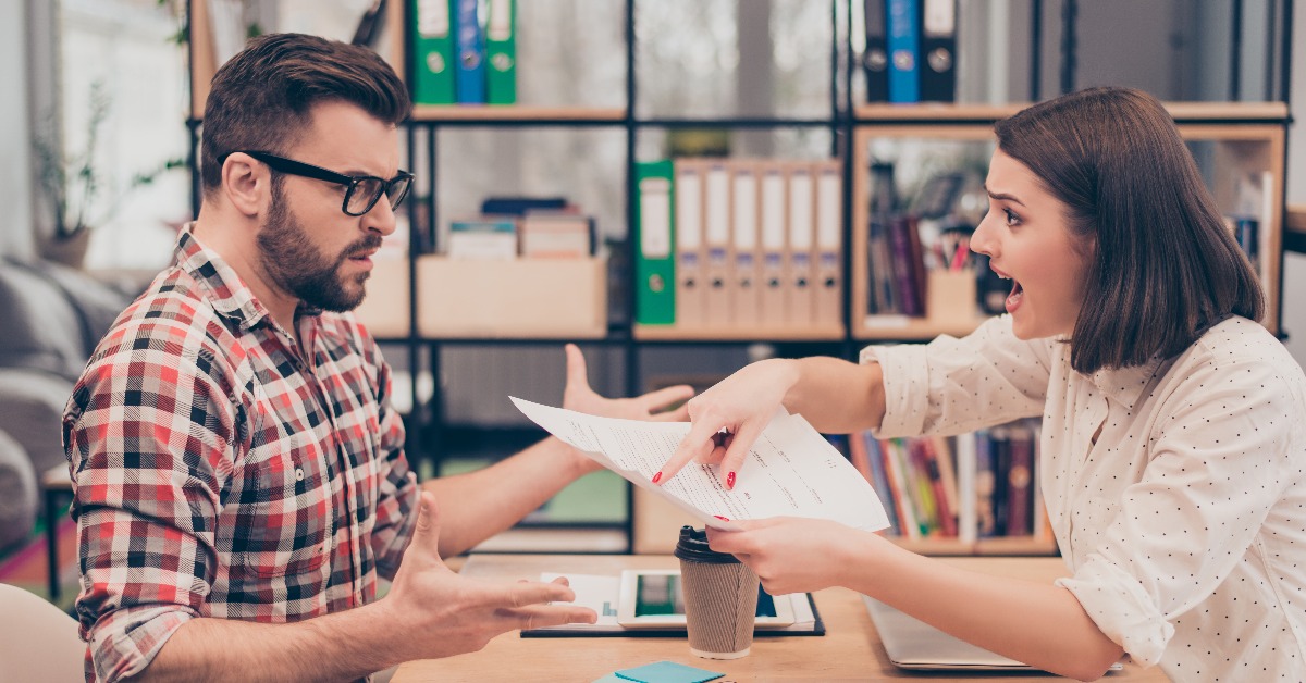 12 Alarming Signs You’re a Bad Coworker | FinanceBuzz