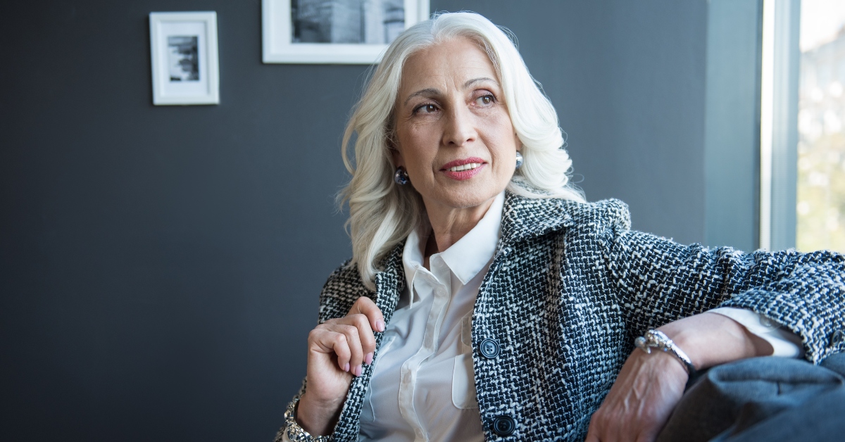 10 Ways the Rich Use Checking Accounts to Grow Their Wealth | FinanceBuzz