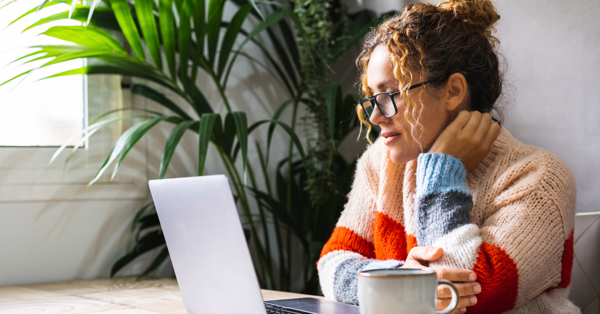 15 High-Demand Jobs That Pay More Than $30 an Hour | FinanceBuzz