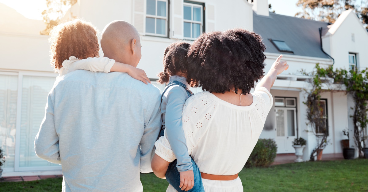 15 Types of Homes Insurance Companies Refuse To Cover | FinanceBuzz