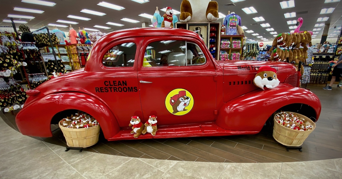 16 Secrets Buc-ee's Employees Really Want You To Know | FinanceBuzz