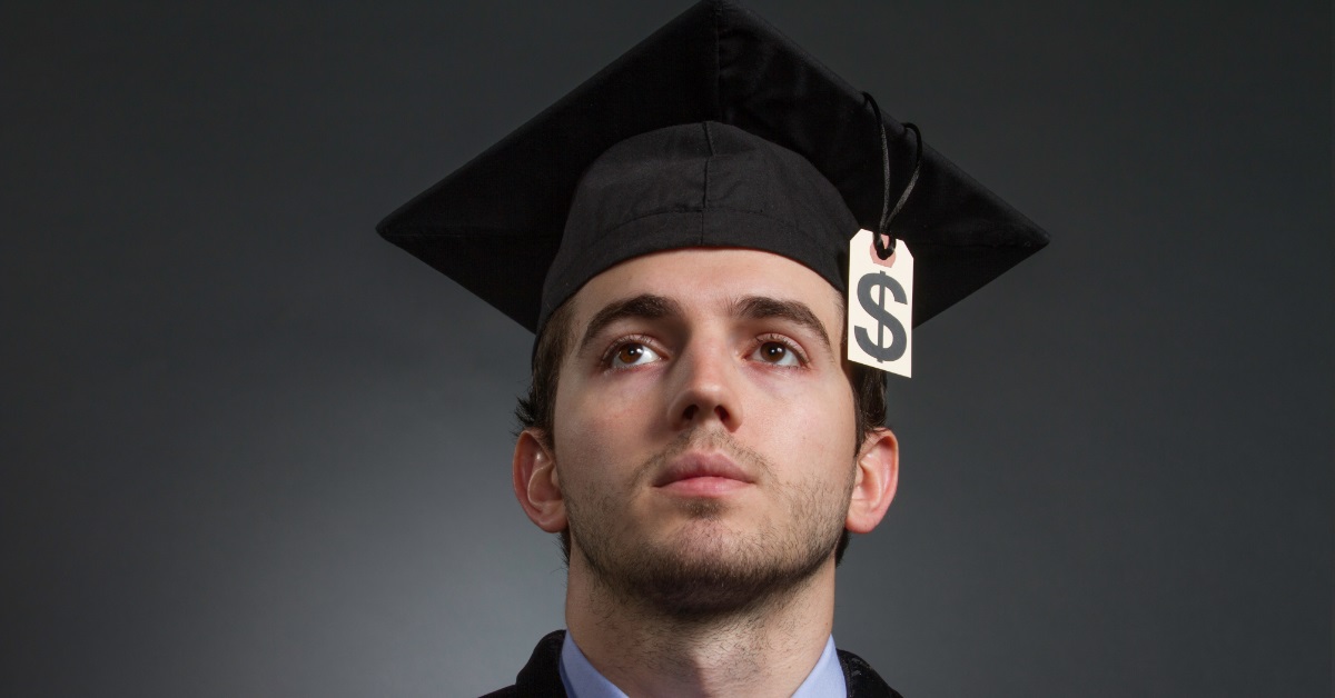 15 Worst Bachelor’s Degrees for Student Loan Debt | FinanceBuzz