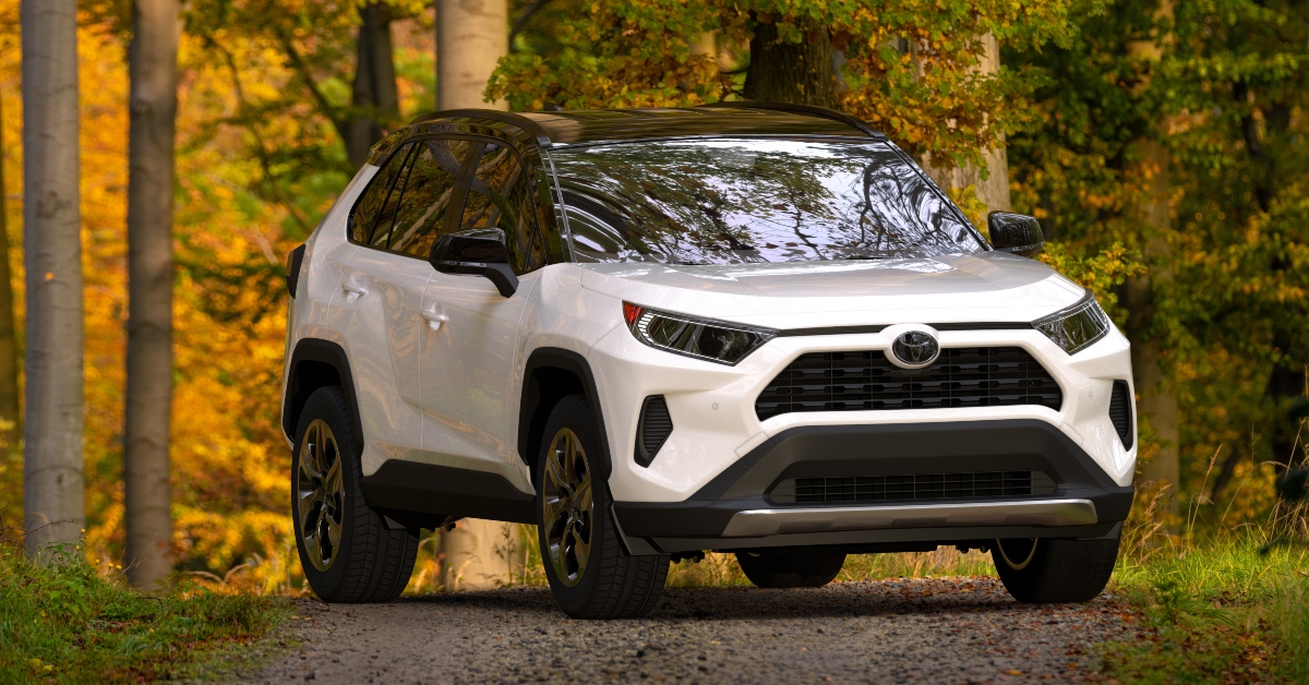 7 Small SUVs Worth Buying (Even With High Mileage) | FinanceBuzz