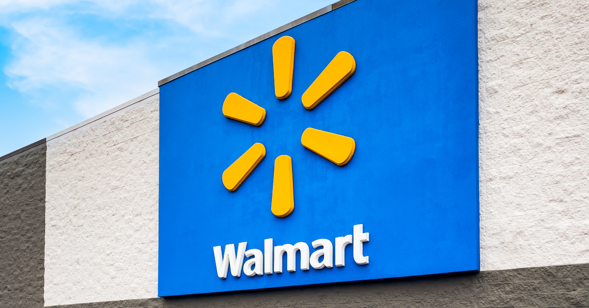 12 Walmart Furniture Pieces That Are Perfect If You're Downsizing ...