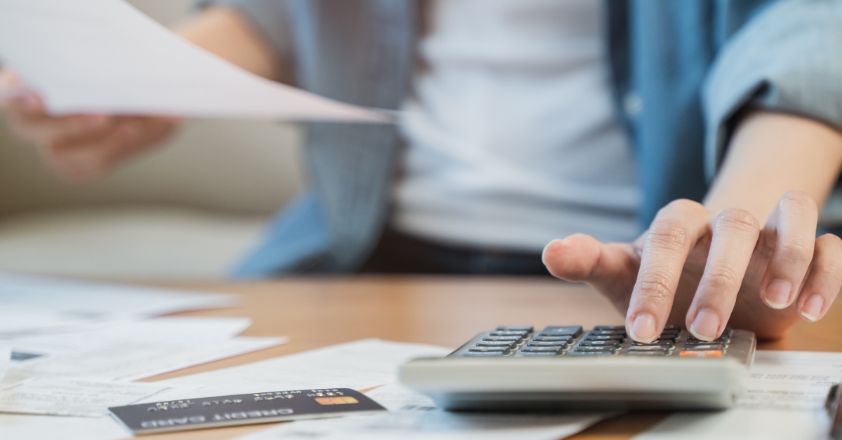 5 Types of Debt Most Americans Have (How Do You Compare?) | FinanceBuzz