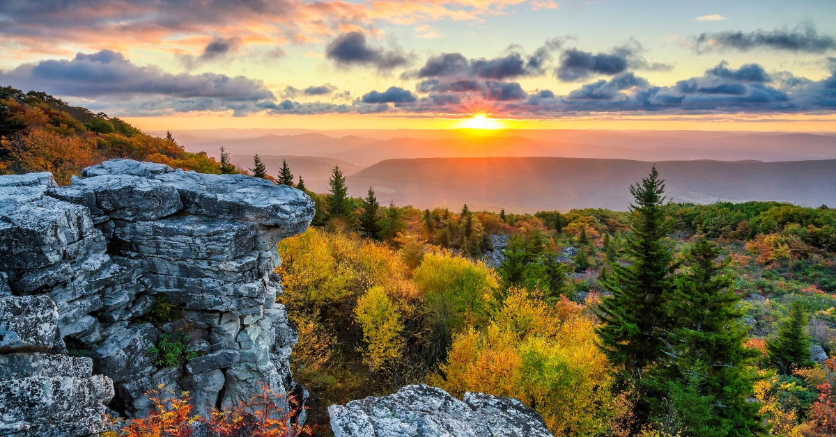 The Most Iconic Scenic Views To See in Every State | FinanceBuzz