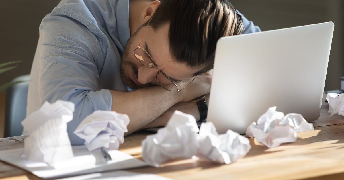 13 “Boring” Jobs That Secretly Pay $100,000+ (And Are Desperate for ...
