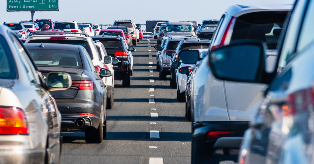 Commuting in America Report: Key Statistics, Trends [2025] | FinanceBuzz